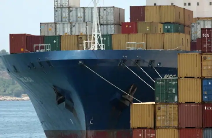 How Many Shipping Containers Fit on a Cargo Ship? | S Jones Containers